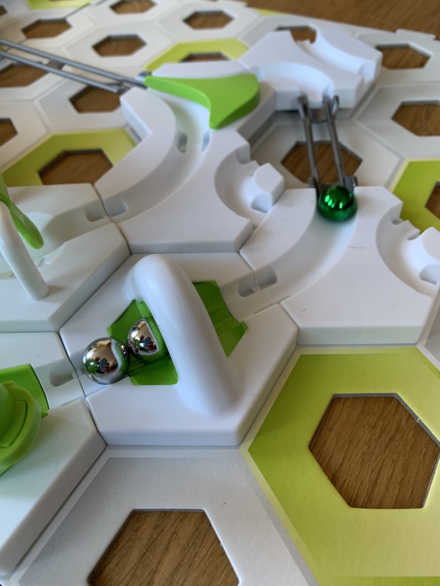 Game-Based Learning in der Schule: GraviTrax - digital | spielend – lernen